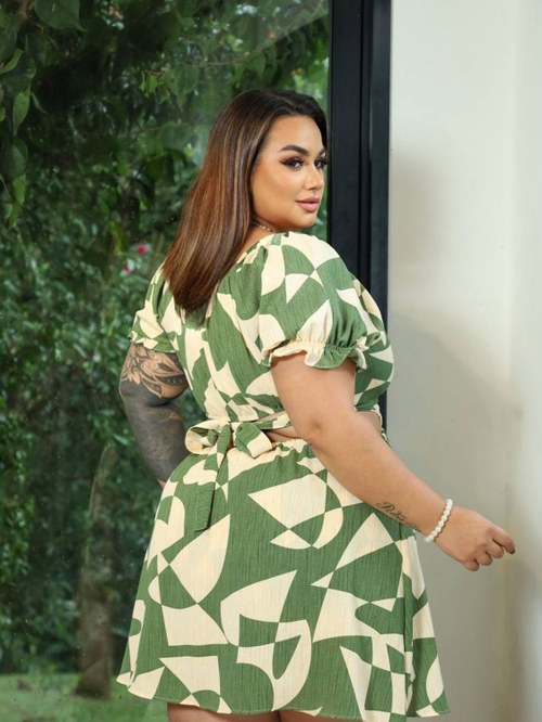 Macaquinho Jéssica Plus Size - Belas Modas Plus Size | ZAX